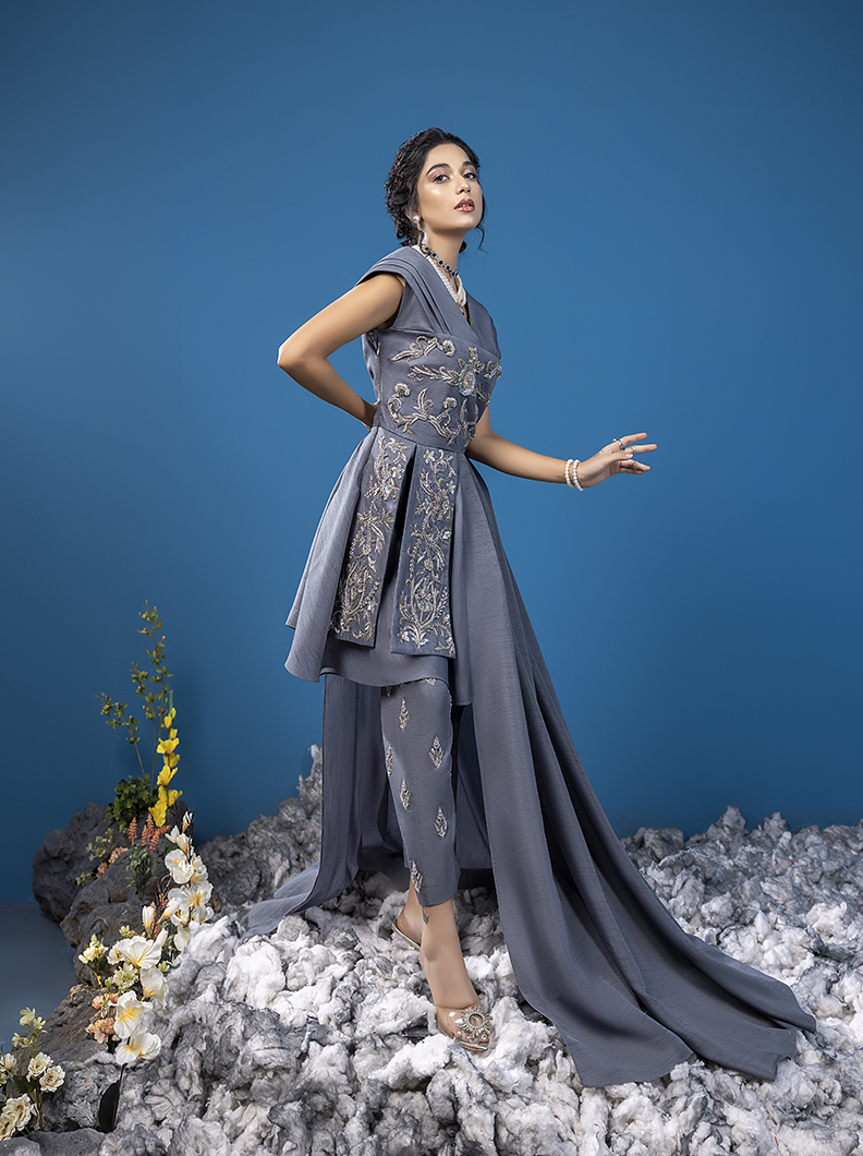 Shoaib Ismail – ..The Designer..